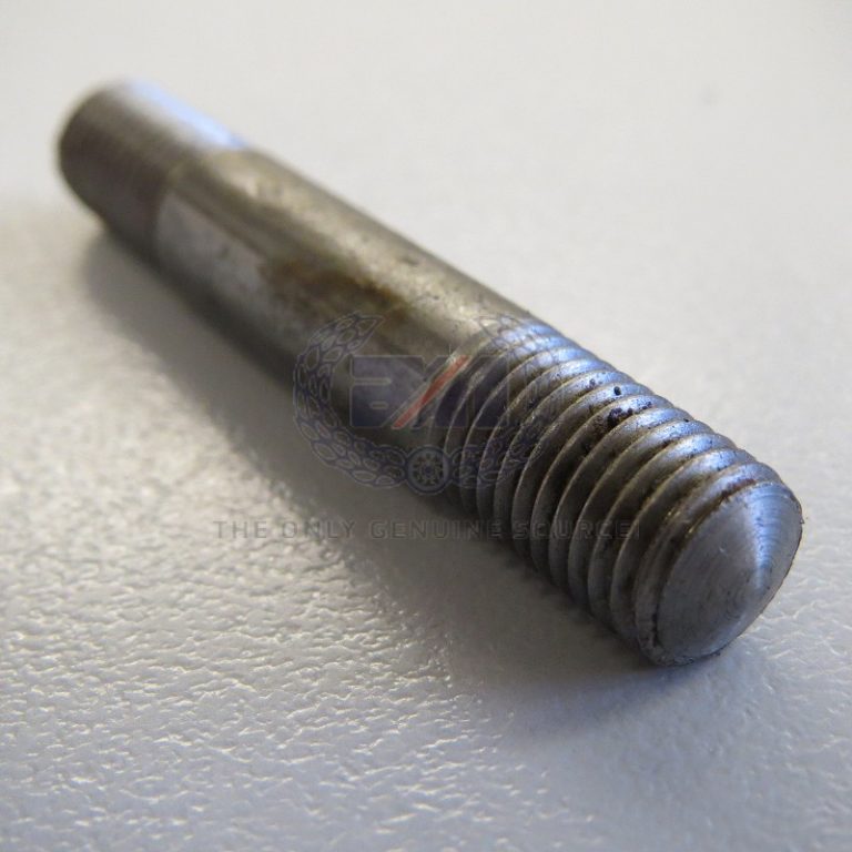 06.7598 OIL PUMP STUD (NME4440) – IronHorse Restorations